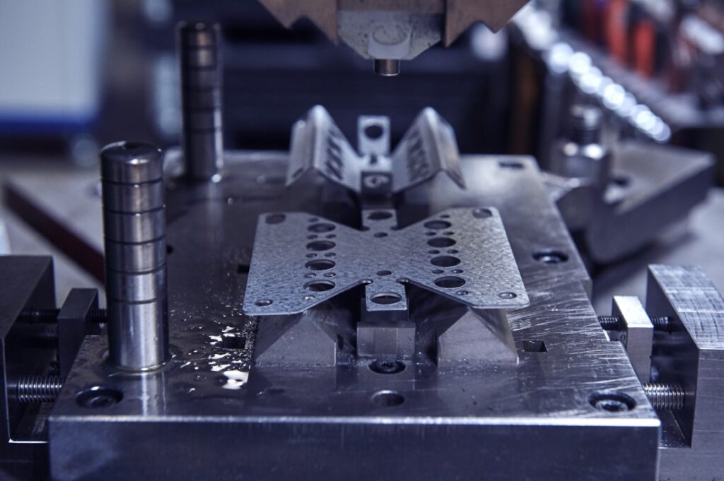 Precise Metal Punching for Customized Needs | Stantræk